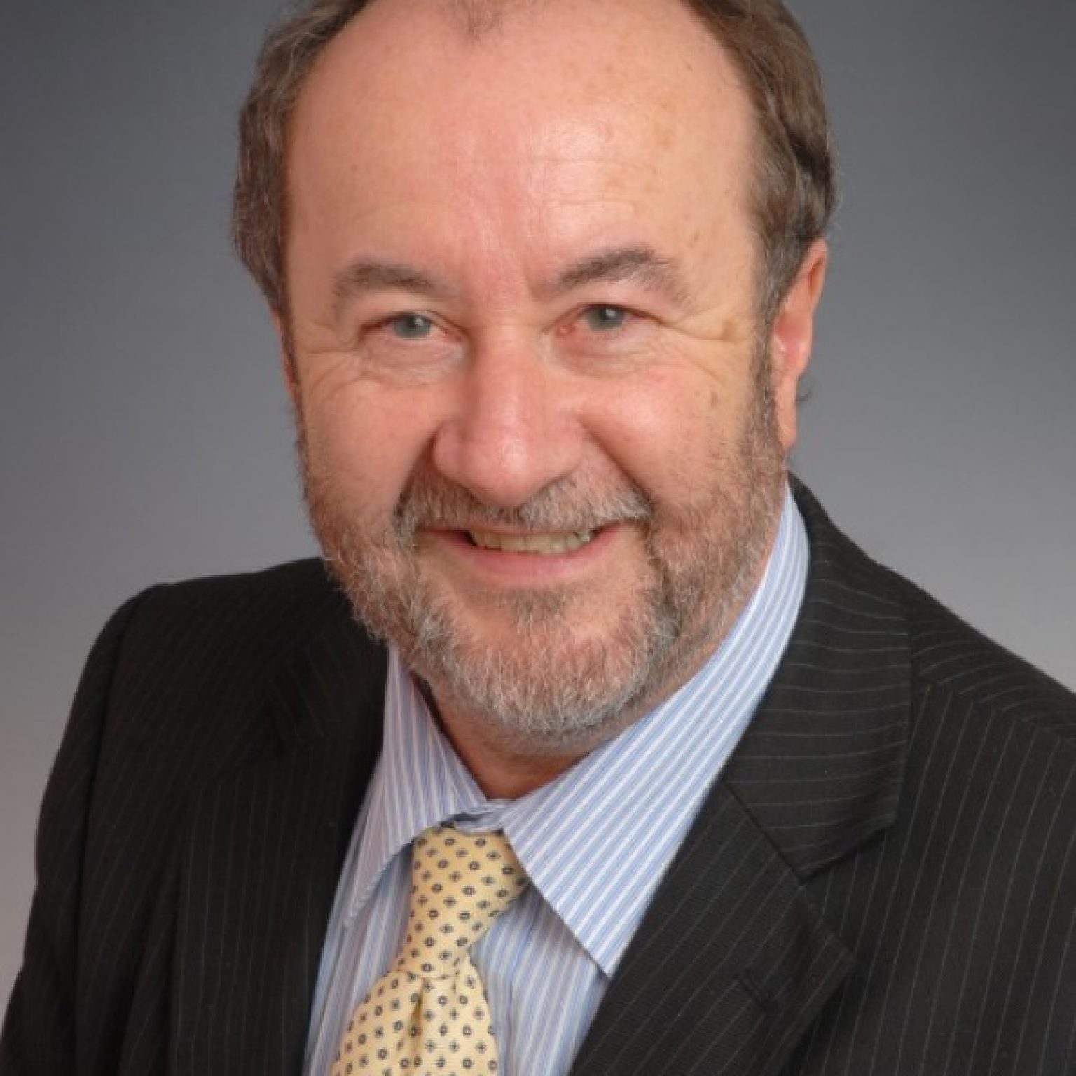 FE Commissioner pays tribute to new leadership at inadequate Lesoco college