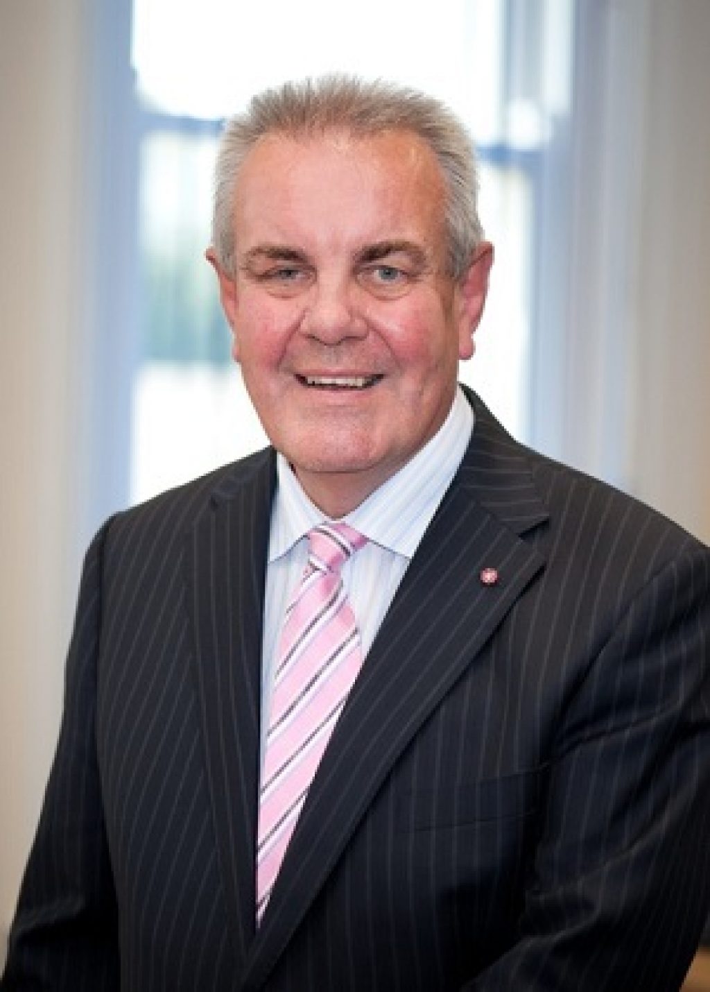 Former principal chosen to lead ETF review of non-GSCE English and ...