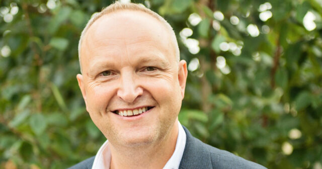 MOVER AND SHAKERS: EDITION 448