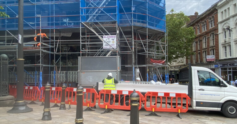 Fake skills cards have opened the door to construction site blaggers