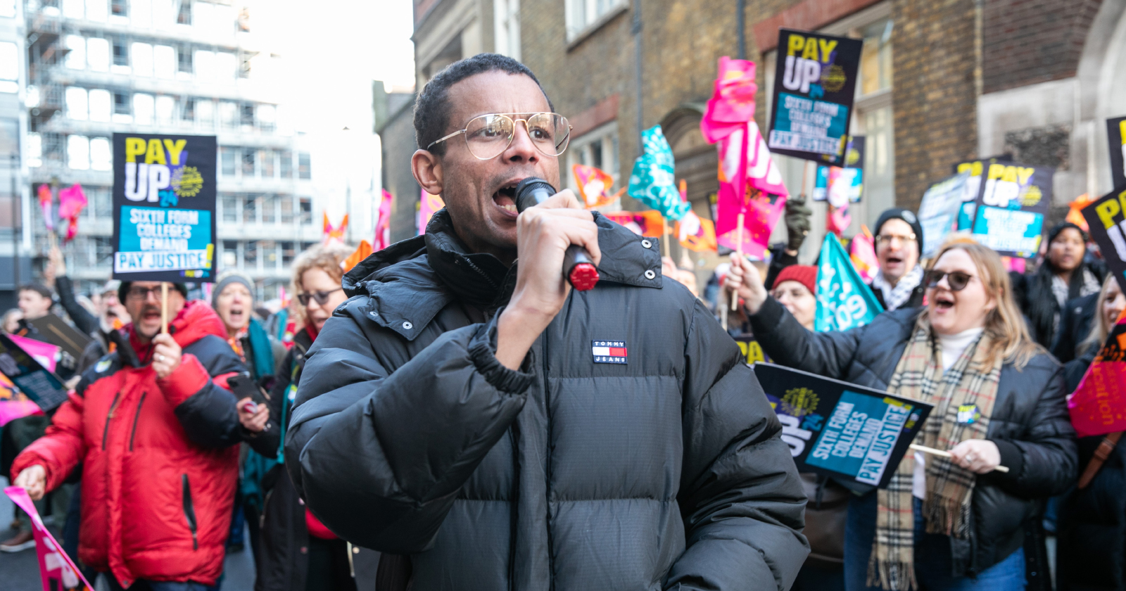 Sixth form college teachers march on Westminster